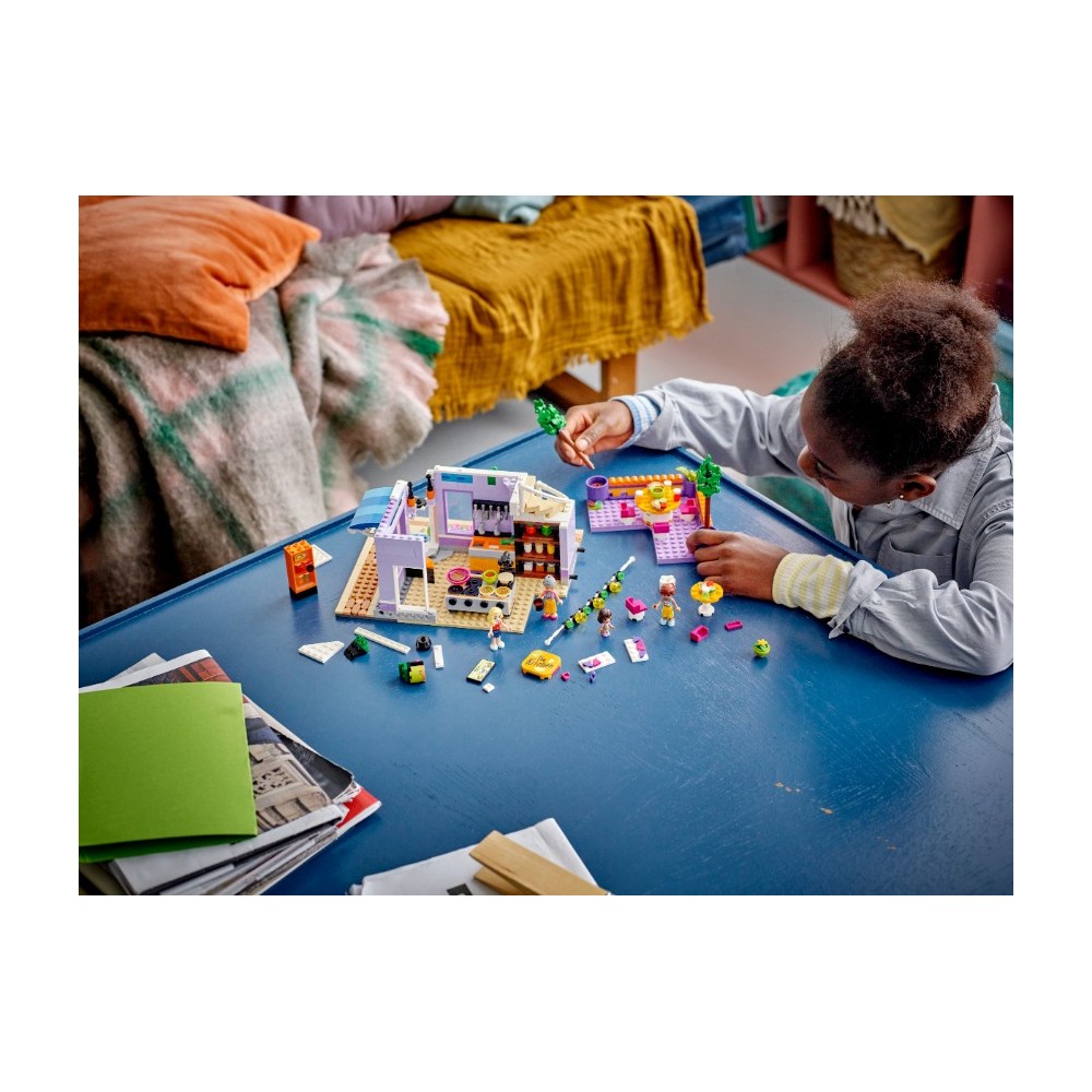 LEGO | LEGO® 41747 FRIENDS Komunitní kuchyně v městečku Heartlake ...