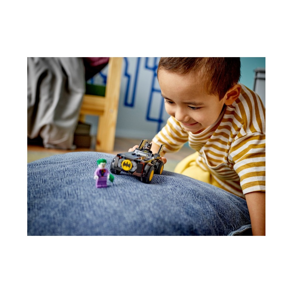 LEGO | LEGO® 76264 DC Batman Pronásledování v Batmobilu: Batman™ vs ...