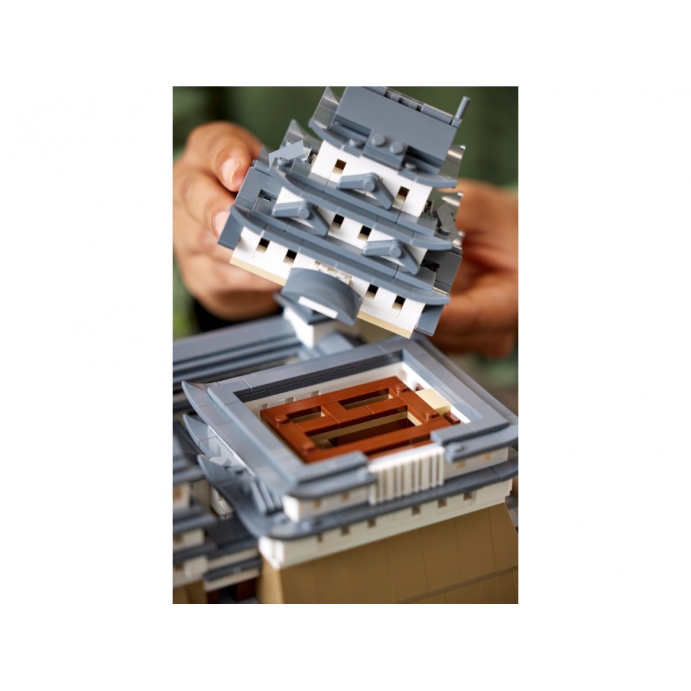 LEGO | LEGO® 21060 ARCHITECTURE Hrad Himedži - MořeLega - MořeKostek